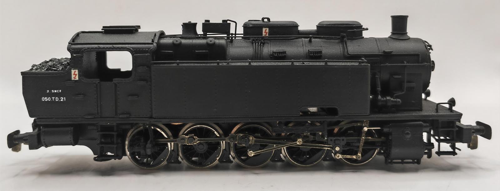 LOCOMOTIVE A VAPEUR 050 TD 21 SNCF LOCOMOTIVE A VAPEUR 050 TD 21...